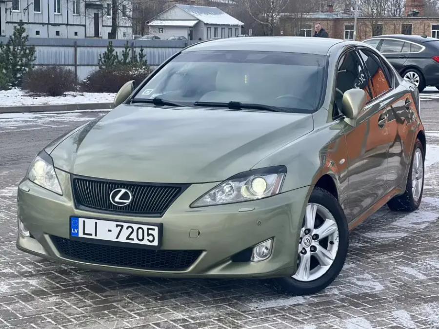 Zaļš Lexus IS 2006 Jēkabpils, ar dzinēja tilpumu 2.20 L un nobraukumu 237 tūkst. km par 4200 €, foto 1 vietnē AUTOMOTO.COM.LV