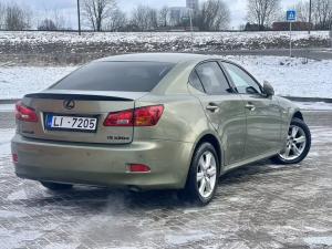 Zaļš Lexus IS 2006 Jēkabpils, ar dzinēja tilpumu 2.20 L un nobraukumu 237 tūkst. km par 4200 €, foto 3 vietnē AUTOMOTO.COM.LV