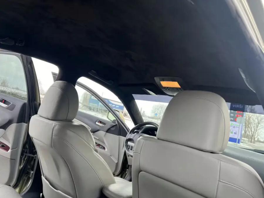 Zaļš Lexus IS 2006 Jēkabpils, ar dzinēja tilpumu 2.20 L un nobraukumu 237 tūkst. km par 4200 €, foto 15 vietnē AUTOMOTO.COM.LV