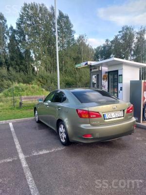 Zaļš Lexus IS 2006 Aizkraukle, ar dzinēja tilpumu 2.20 L un nobraukumu 333 tūkst. km par 1278 €, foto 3 vietnē AUTOMOTO.COM.LV