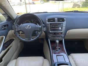 Zaļš Lexus IS 2007 Talsi, ar dzinēja tilpumu 2.50 L un nobraukumu 196 tūkst. km par 4800 €, foto 7 vietnē AUTOMOTO.COM.LV