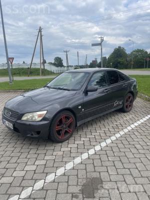 Pelēks Lexus IS 2000 Rīga, ar dzinēja tilpumu 2.00 L un nobraukumu 222 tūkst. km par 4100 €, foto 2 vietnē AUTOMOTO.COM.LV
