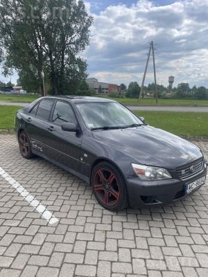 Pelēks Lexus IS 2000 Rīga, ar dzinēja tilpumu 2.00 L un nobraukumu 222 tūkst. km par 4100 €, foto 3 vietnē AUTOMOTO.COM.LV
