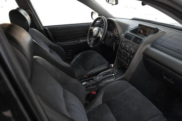 Grey Lexus IS 2001 in Jelgava, with an engine capacity of 2.00 L and mileage of 280 thousand km for 1900 €, photo 10 on AUTOMOTO.COM.LV