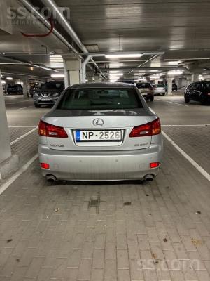 Pelēks Lexus IS 2005 Rīga, ar dzinēja tilpumu 2.50 L un nobraukumu 252 tūkst. km par 1950 €, foto 6 vietnē AUTOMOTO.COM.LV