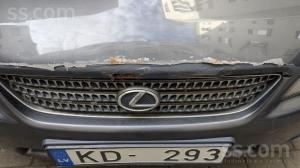 Grey Lexus IS 2005 in Riga, with an engine capacity of 2.00 L and mileage of 297 thousand km for 1350 €, photo 6 on AUTOMOTO.COM.LV