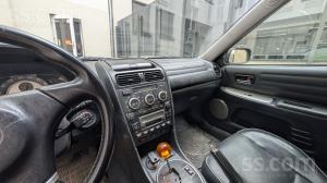 Grey Lexus IS 2005 in Riga, with an engine capacity of 2.00 L and mileage of 297 thousand km for 1350 €, photo 7 on AUTOMOTO.COM.LV