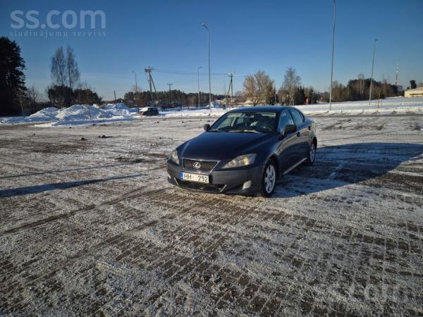 Pelēks Lexus IS 2006 Rīga, ar dzinēja tilpumu 2.50 L un nobraukumu 230 tūkst. km par 3490 €, foto 2 vietnē AUTOMOTO.COM.LV