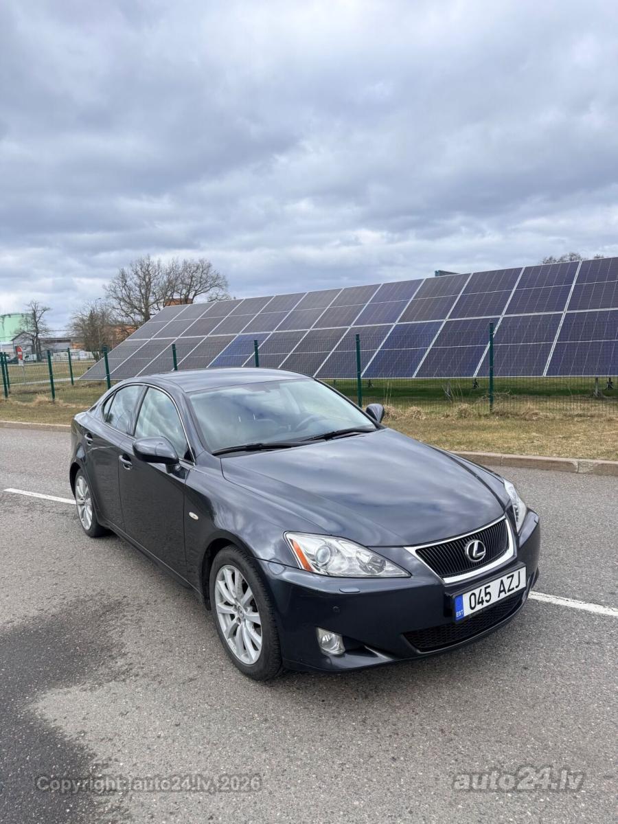 Grey Lexus IS 2006 in Tallinn, with an engine capacity of 2.50 L and mileage of 225 thousand km for 4990 €, photo 4 on AUTOMOTO.COM.LV