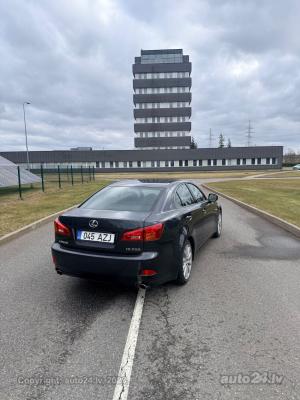 Grey Lexus IS 2006 in Tallinn, with an engine capacity of 2.50 L and mileage of 225 thousand km for 4990 €, photo 6 on AUTOMOTO.COM.LV