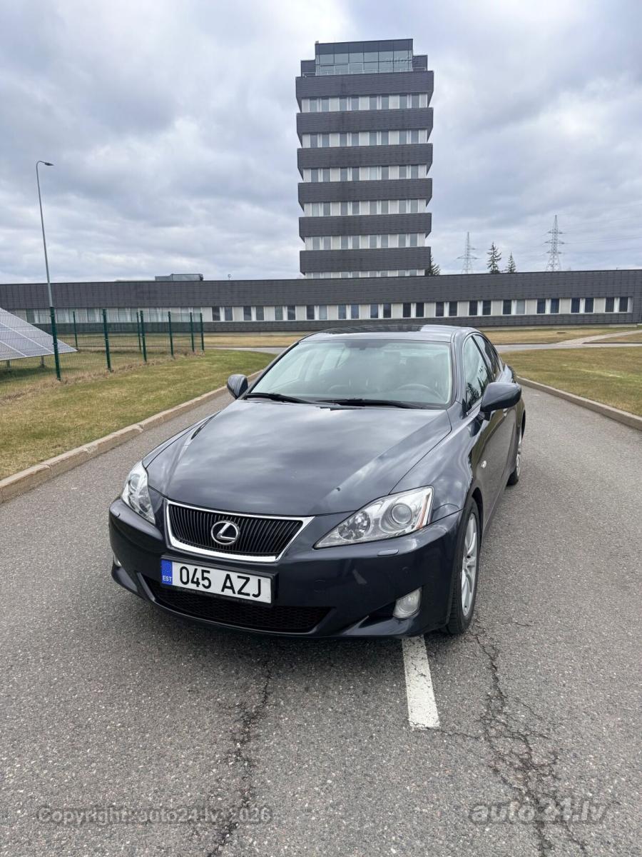 Grey Lexus IS 2006 in Tallinn, with an engine capacity of 2.50 L and mileage of 225 thousand km for 4990 €, photo 7 on AUTOMOTO.COM.LV