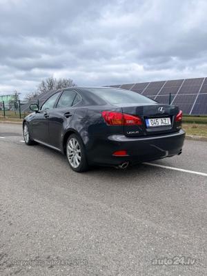Grey Lexus IS 2006 in Tallinn, with an engine capacity of 2.50 L and mileage of 225 thousand km for 4990 €, photo 9 on AUTOMOTO.COM.LV