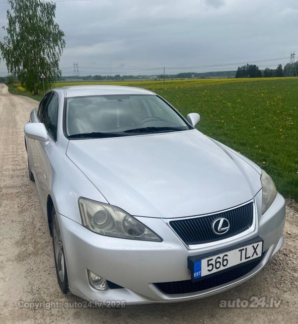 Grey Lexus IS 2006 in Tallinn, with an engine capacity of 2.20 L and mileage of 342 thousand km for 2799 €, photo 2 on AUTOMOTO.COM.LV