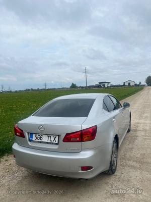 Pelēks Lexus IS 2006 Tallina, ar dzinēja tilpumu 2.20 L un nobraukumu 342 tūkst. km par 2799 €, foto 5 vietnē AUTOMOTO.COM.LV