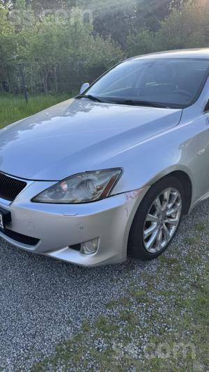Pelēks Lexus IS 2006 Rīga, ar dzinēja tilpumu 2.50 L un nobraukumu 358 tūkst. km par 3000 €, foto 4 vietnē AUTOMOTO.COM.LV