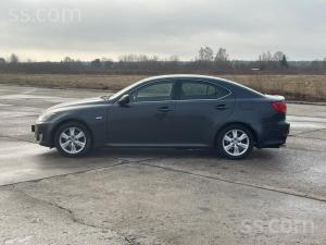 Grey Lexus IS 2006 in Riga, with an engine capacity of 2.50 L and mileage of 0 thousand km for 2799 €, photo 3 on AUTOMOTO.COM.LV