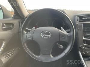 Grey Lexus IS 2006 in Riga, with an engine capacity of 2.50 L and mileage of 0 thousand km for 2799 €, photo 12 on AUTOMOTO.COM.LV