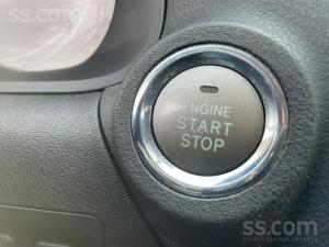 Grey Lexus IS 2006 in Riga, with an engine capacity of 2.50 L and mileage of 0 thousand km for 2799 €, photo 13 on AUTOMOTO.COM.LV