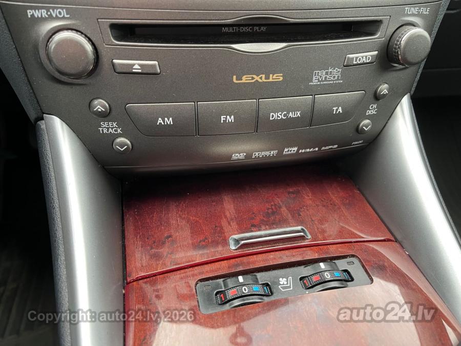 Pelēks Lexus IS 2006 Tallina, ar dzinēja tilpumu 2.50 L un nobraukumu 220 tūkst. km par 6999 €, foto 10 vietnē AUTOMOTO.COM.LV