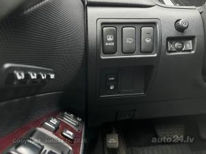 Pelēks Lexus IS 2006 Tallina, ar dzinēja tilpumu 2.50 L un nobraukumu 220 tūkst. km par 6999 €, foto 12 vietnē AUTOMOTO.COM.LV
