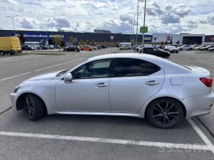 Grey Lexus IS 2006 in Riga, with an engine capacity of 2.50 L and mileage of 142 thousand km for 4500 €, photo 4 on AUTOMOTO.COM.LV