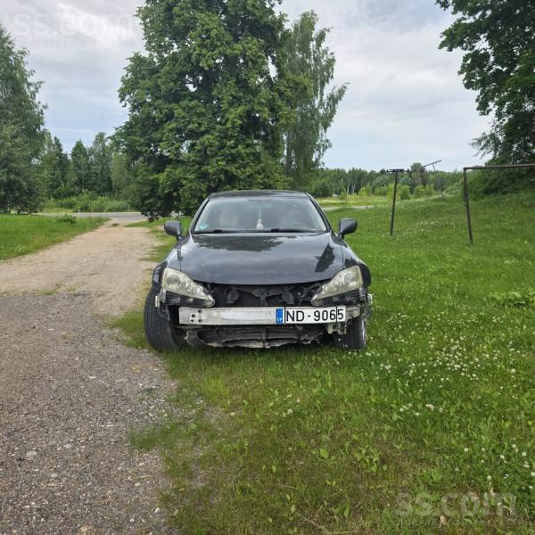 Pelēks Lexus IS 2006 Daugavpils, ar dzinēja tilpumu 2.20 L un nobraukumu 392 tūkst. km par 1750 €, foto 4 vietnē AUTOMOTO.COM.LV