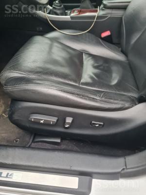 Pelēks Lexus IS 2006 Rīga, ar dzinēja tilpumu 2.20 L un nobraukumu 354 tūkst. km par 2780 €, foto 12 vietnē AUTOMOTO.COM.LV