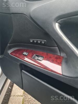 Pelēks Lexus IS 2006 Rīga, ar dzinēja tilpumu 2.20 L un nobraukumu 354 tūkst. km par 2780 €, foto 15 vietnē AUTOMOTO.COM.LV