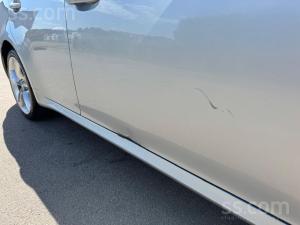 Pelēks Lexus IS 2006 Rīga, ar dzinēja tilpumu 2.20 L un nobraukumu 295 tūkst. km par 2700 €, foto 9 vietnē AUTOMOTO.COM.LV