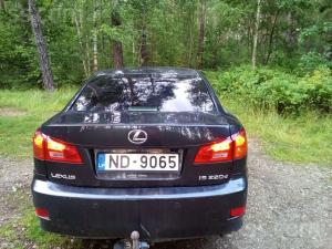 Grey Lexus IS 2006 in Daugavpils, with an engine capacity of 2.20 L and mileage of 0 thousand km for 2180 €, photo 8 on AUTOMOTO.COM.LV