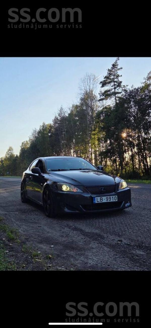 Pelēks Lexus IS 2006 Rēzekne, ar dzinēja tilpumu 2.20 L un nobraukumu 377 tūkst. km par 3400 €, foto 1 vietnē AUTOMOTO.COM.LV