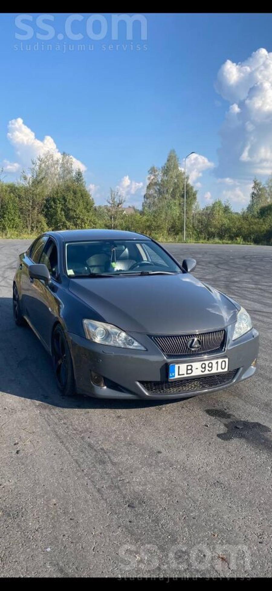Grey Lexus IS 2006 in Rezekne, with an engine capacity of 2.20 L and mileage of 377 thousand km for 3400 €, photo 19 on AUTOMOTO.COM.LV