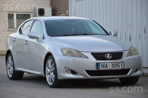 Grey Lexus IS 2006 in Tukums, with an engine capacity of 2.20 L and mileage of 327 thousand km for 2490 €, photo  on AUTOMOTO.COM.LV