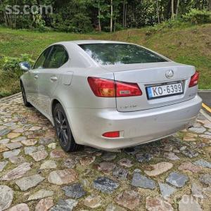 Pelēks Lexus IS 2006 Rīga, ar dzinēja tilpumu 2.20 L un nobraukumu 346 tūkst. km par 2450 €, foto 6 vietnē AUTOMOTO.COM.LV