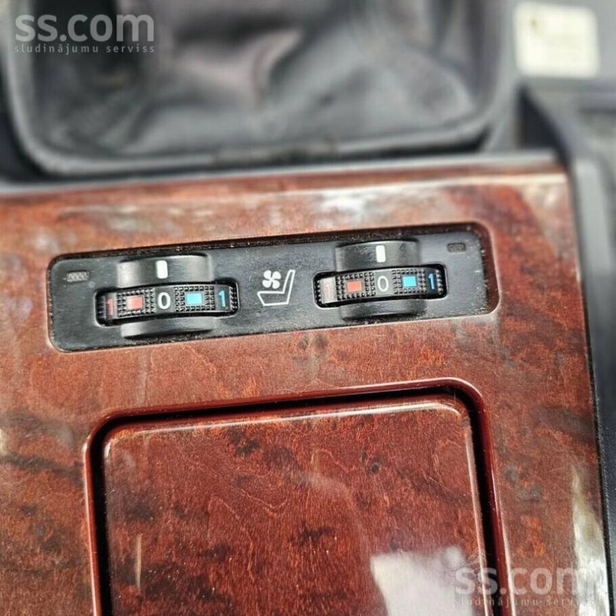 Pelēks Lexus IS 2006 Rīga, ar dzinēja tilpumu 2.20 L un nobraukumu 346 tūkst. km par 2450 €, foto 14 vietnē AUTOMOTO.COM.LV