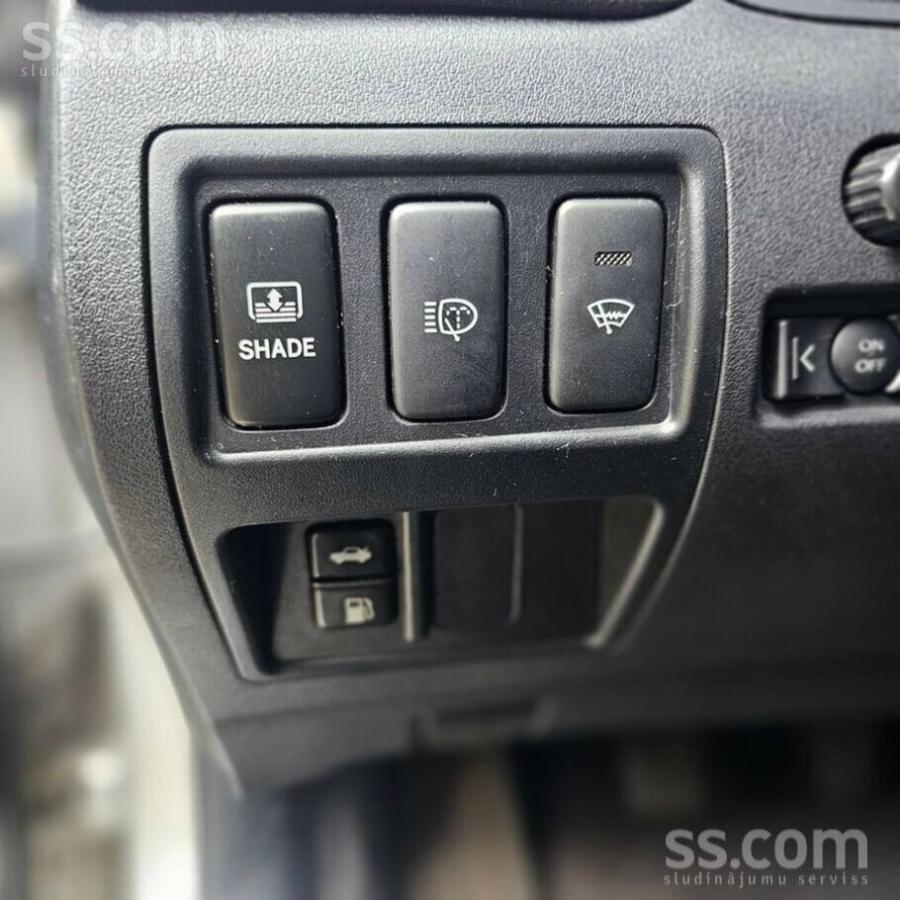 Pelēks Lexus IS 2006 Rīga, ar dzinēja tilpumu 2.20 L un nobraukumu 346 tūkst. km par 2450 €, foto 18 vietnē AUTOMOTO.COM.LV