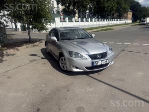Pelēks Lexus IS 2006 Rīga, ar dzinēja tilpumu 2.50 L un nobraukumu 253 tūkst. km par 2800 €, foto  vietnē AUTOMOTO.COM.LV