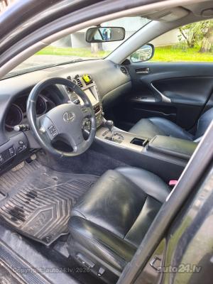 Grey Lexus IS 2006 in Riga, with an engine capacity of 2.50 L and mileage of 113 thousand km for 6200 €, photo  on AUTOMOTO.COM.LV
