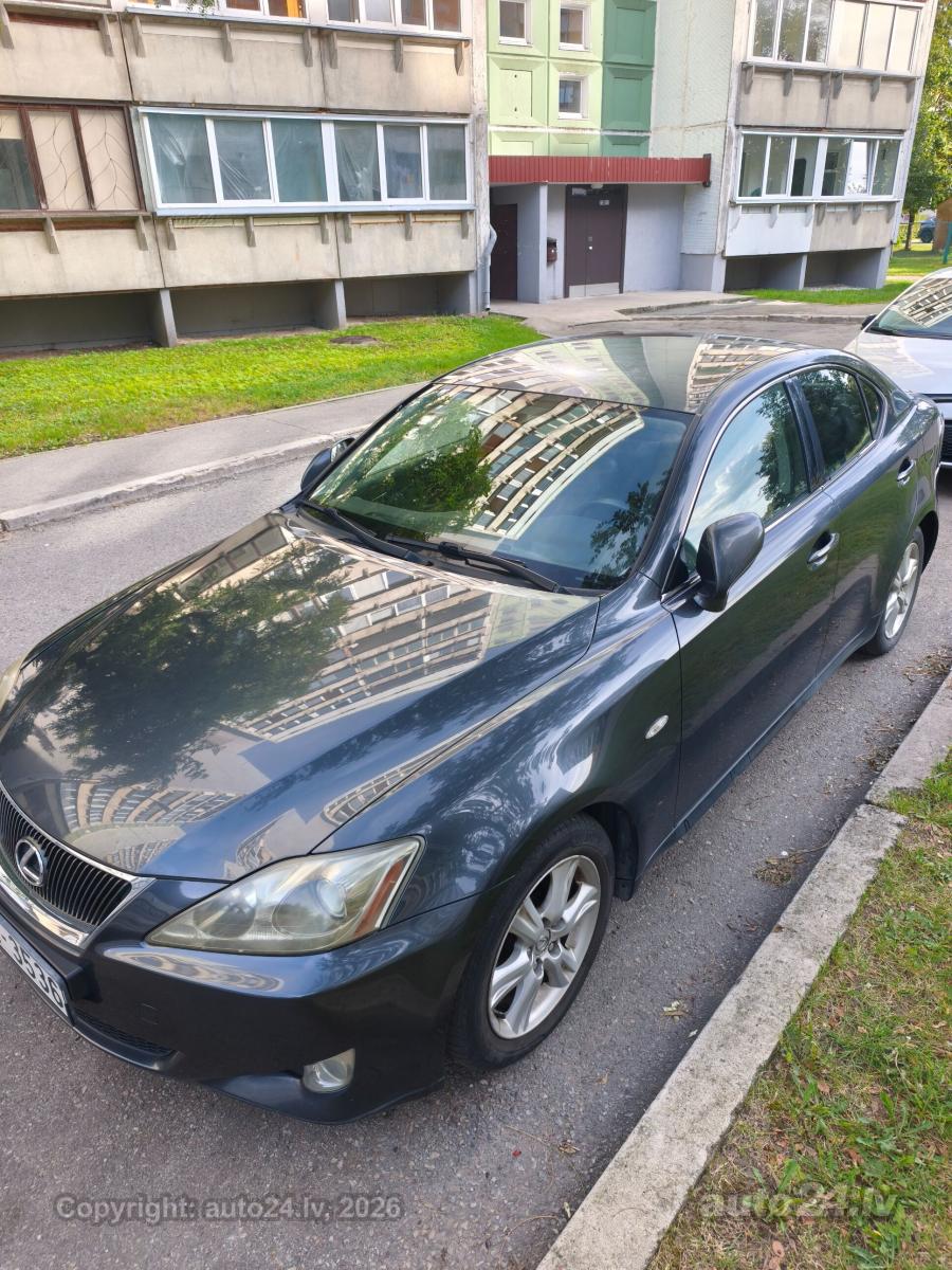Grey Lexus IS 2006 in Riga, with an engine capacity of 2.50 L and mileage of 113 thousand km for 6200 €, photo 6 on AUTOMOTO.COM.LV