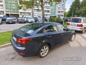 Grey Lexus IS 2006 in Riga, with an engine capacity of 2.50 L and mileage of 113 thousand km for 6200 €, photo 7 on AUTOMOTO.COM.LV