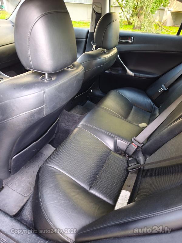 Pelēks Lexus IS 2006 Rīga, ar dzinēja tilpumu 2.50 L un nobraukumu 113 tūkst. km par 6200 €, foto 8 vietnē AUTOMOTO.COM.LV