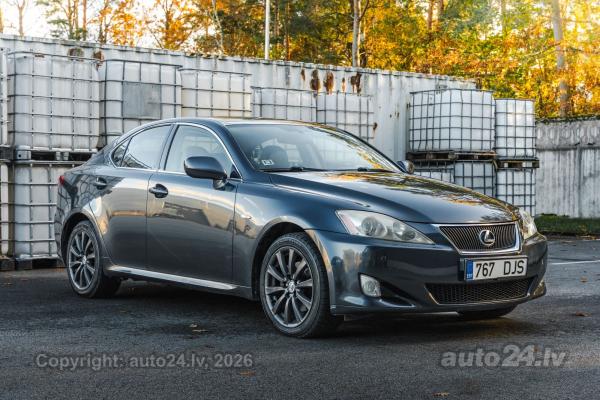 Grey Lexus IS 2006 in Keila, with an engine capacity of 2.20 L and mileage of 372 thousand km for 3000 €, photo 1 on AUTOMOTO.COM.LV