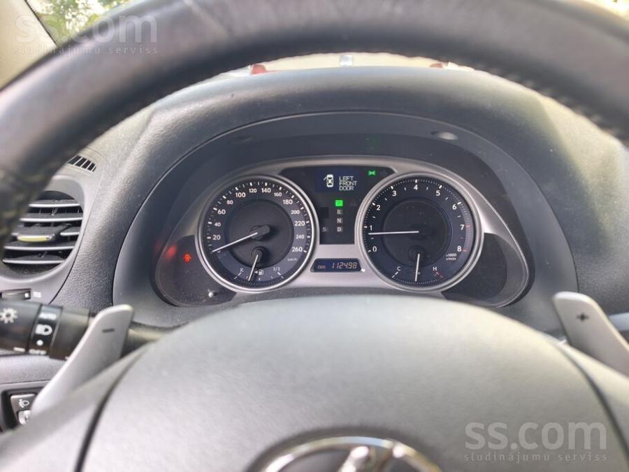 Grey Lexus IS 2006 in Riga, with an engine capacity of 2.50 L and mileage of 113 thousand km for 5600 €, photo 6 on AUTOMOTO.COM.LV