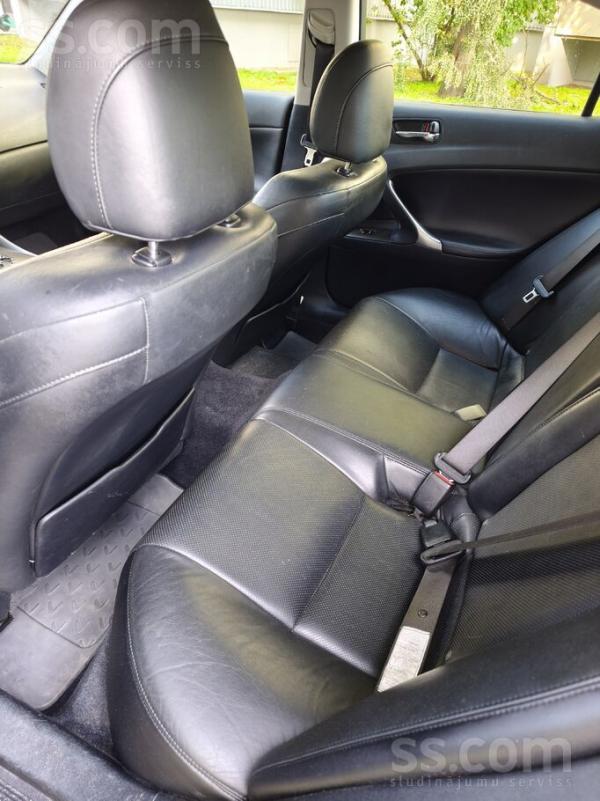 Pelēks Lexus IS 2006 Rīga, ar dzinēja tilpumu 2.50 L un nobraukumu 113 tūkst. km par 5600 €, foto 7 vietnē AUTOMOTO.COM.LV
