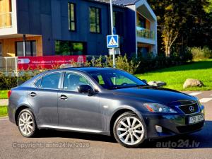 Grey Lexus IS 2006 in Tallinn, with an engine capacity of 2.20 L and mileage of 264 thousand km for 2990 €, photo  on AUTOMOTO.COM.LV