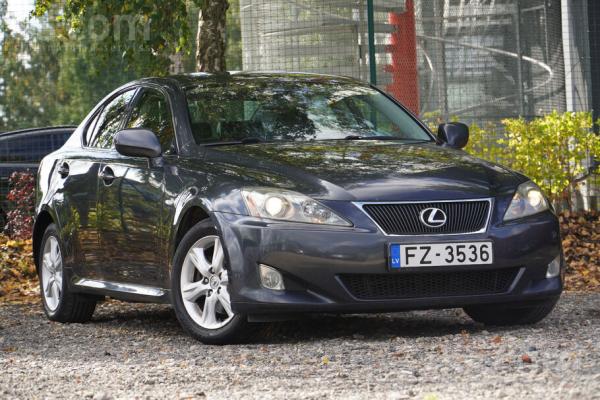 Grey Lexus IS 2006 in Riga, with an engine capacity of 2.50 L and mileage of 112 thousand km for 5590 €, photo 7 on AUTOMOTO.COM.LV