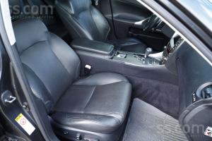 Pelēks Lexus IS 2006 Rīga, ar dzinēja tilpumu 2.50 L un nobraukumu 112 tūkst. km par 5590 €, foto 20 vietnē AUTOMOTO.COM.LV