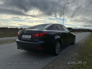 Grey Lexus IS 2006 in Tallinn, with an engine capacity of 2.50 L and mileage of 386 thousand km for 3250 €, photo 6 on AUTOMOTO.COM.LV