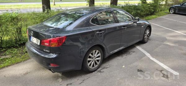 Pelēks Lexus IS 2007 Rīga, ar dzinēja tilpumu 2.50 L un nobraukumu 218 tūkst. km par 2750 €, foto 2 vietnē AUTOMOTO.COM.LV
