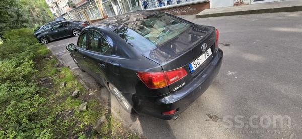 Pelēks Lexus IS 2007 Rīga, ar dzinēja tilpumu 2.50 L un nobraukumu 218 tūkst. km par 2750 €, foto 4 vietnē AUTOMOTO.COM.LV